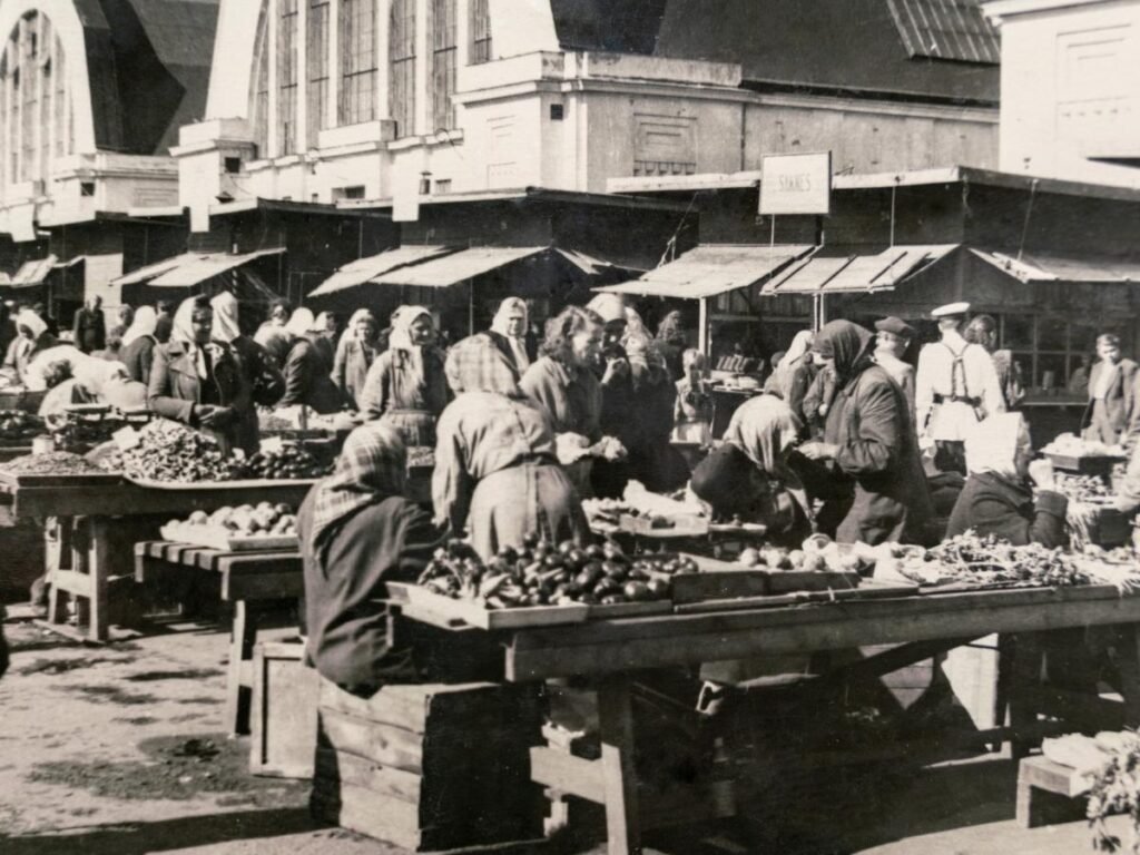 History and Evolution of Digital Marketing